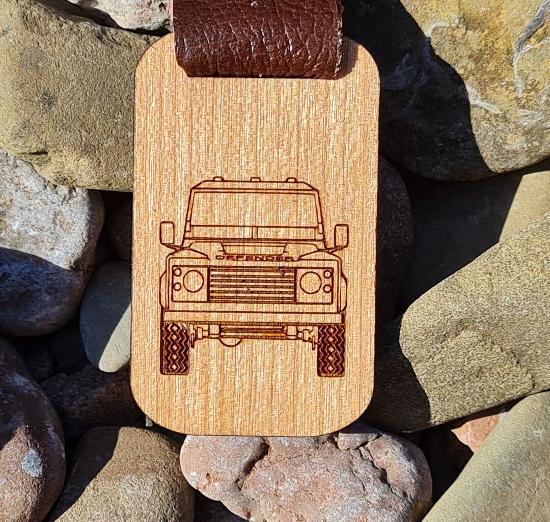 Land Rover Discovery Key Fob Gift, Laser Etched Wood & Leather Keyring ...