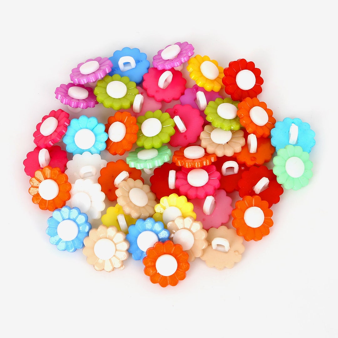 50pcs Mixed Sunflower Buttons 15x8m / Rainbow Sunflower 2 Holes Plastic ...