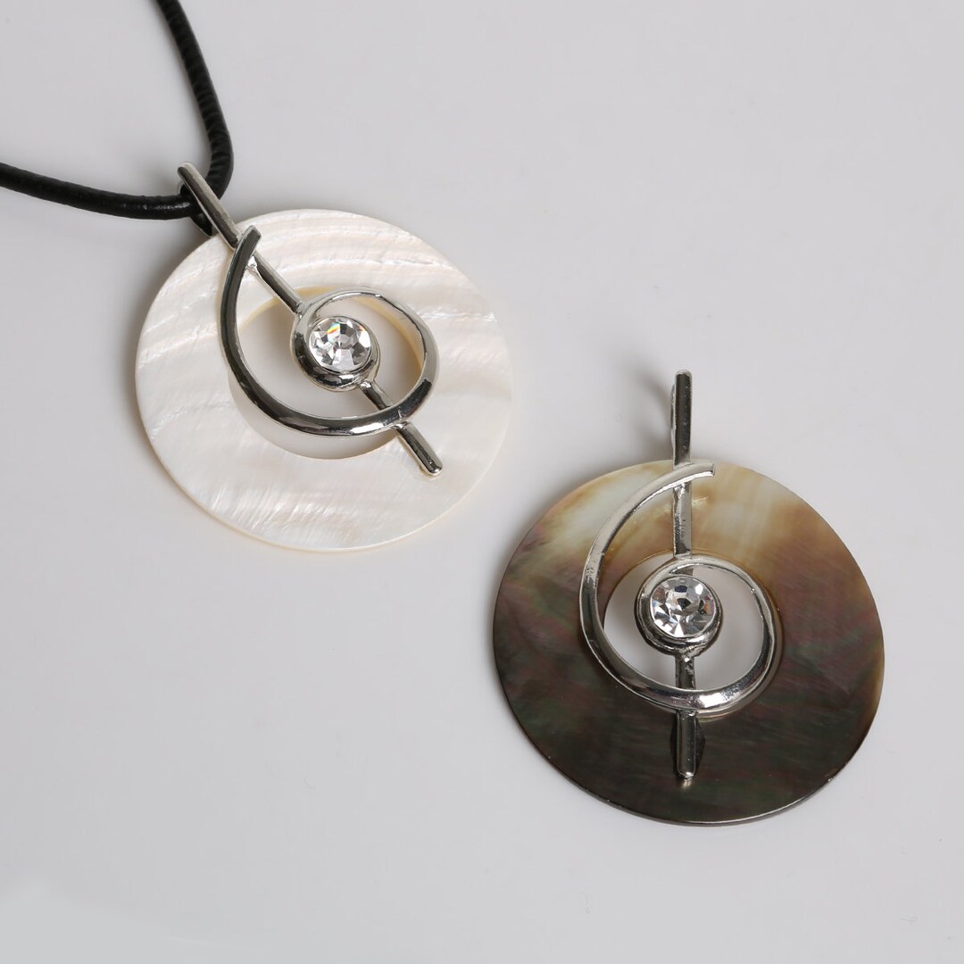 Music Symbol Shape Charms Pendant, Crystal Natural Round Mother of ...