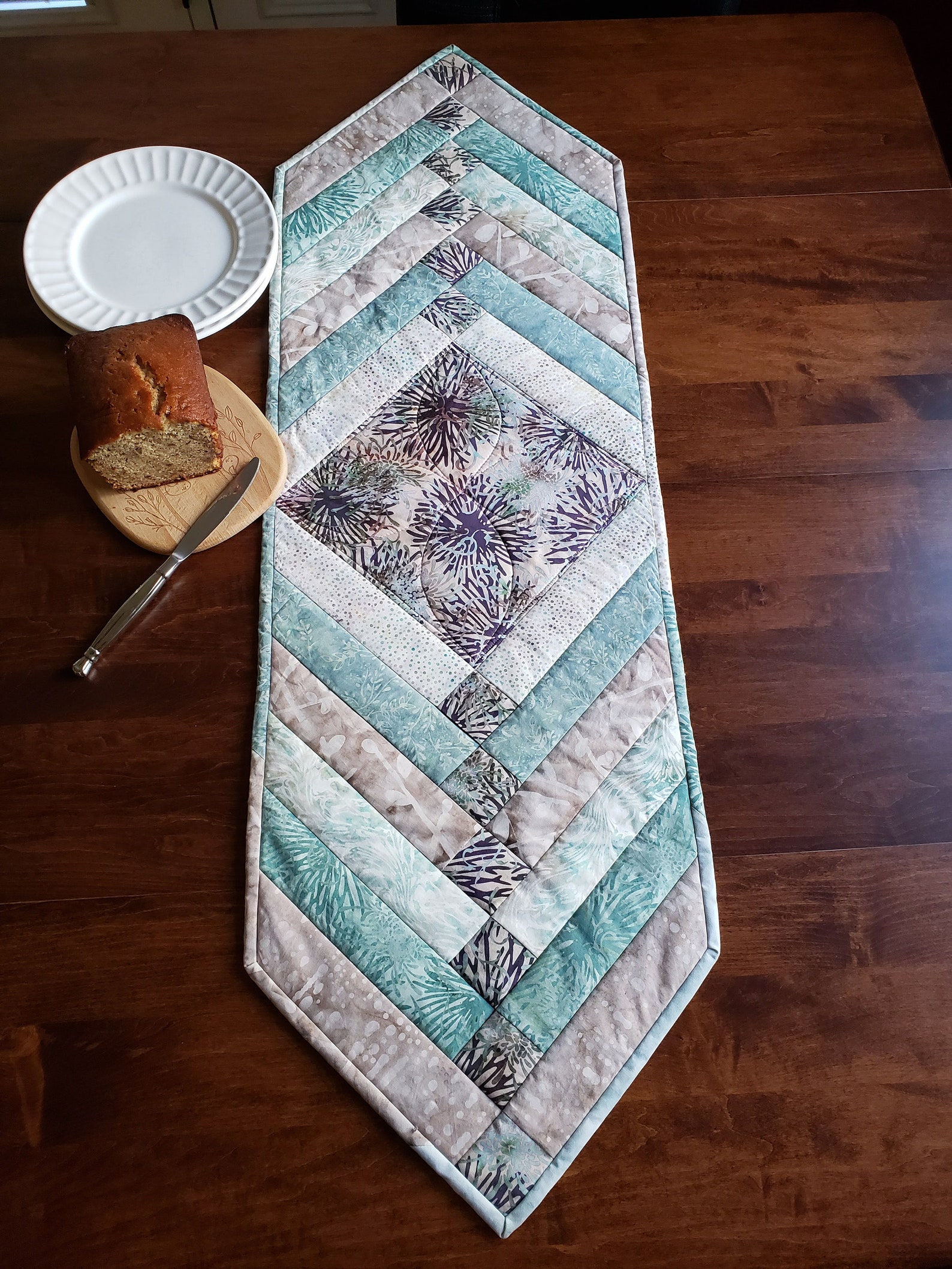 Digital PDF Pattern for on the Run Table Runner - Etsy