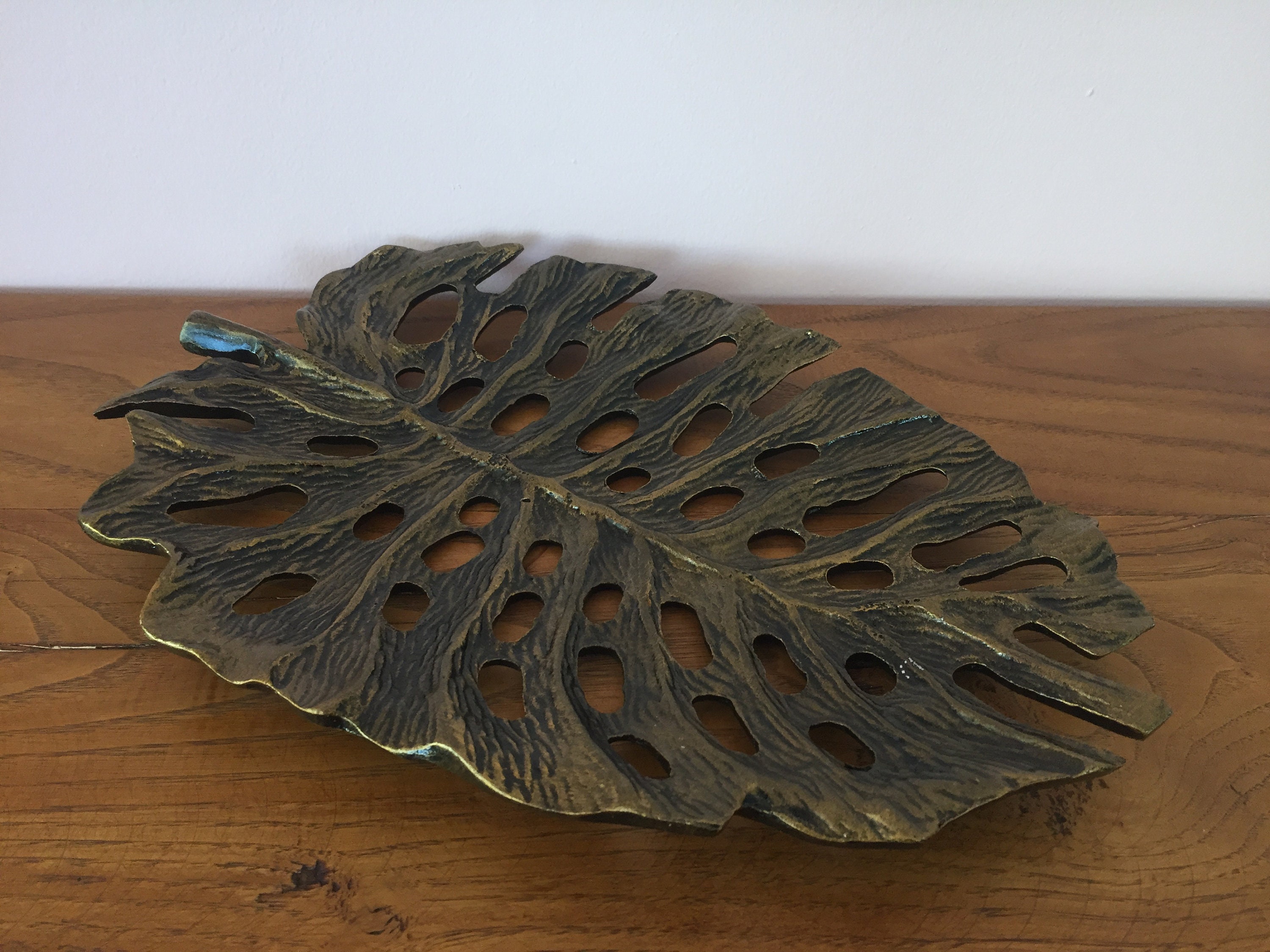 Cast Metal Leaf Table Decor Table Decoration Centrepieces Autumn Leaf ...