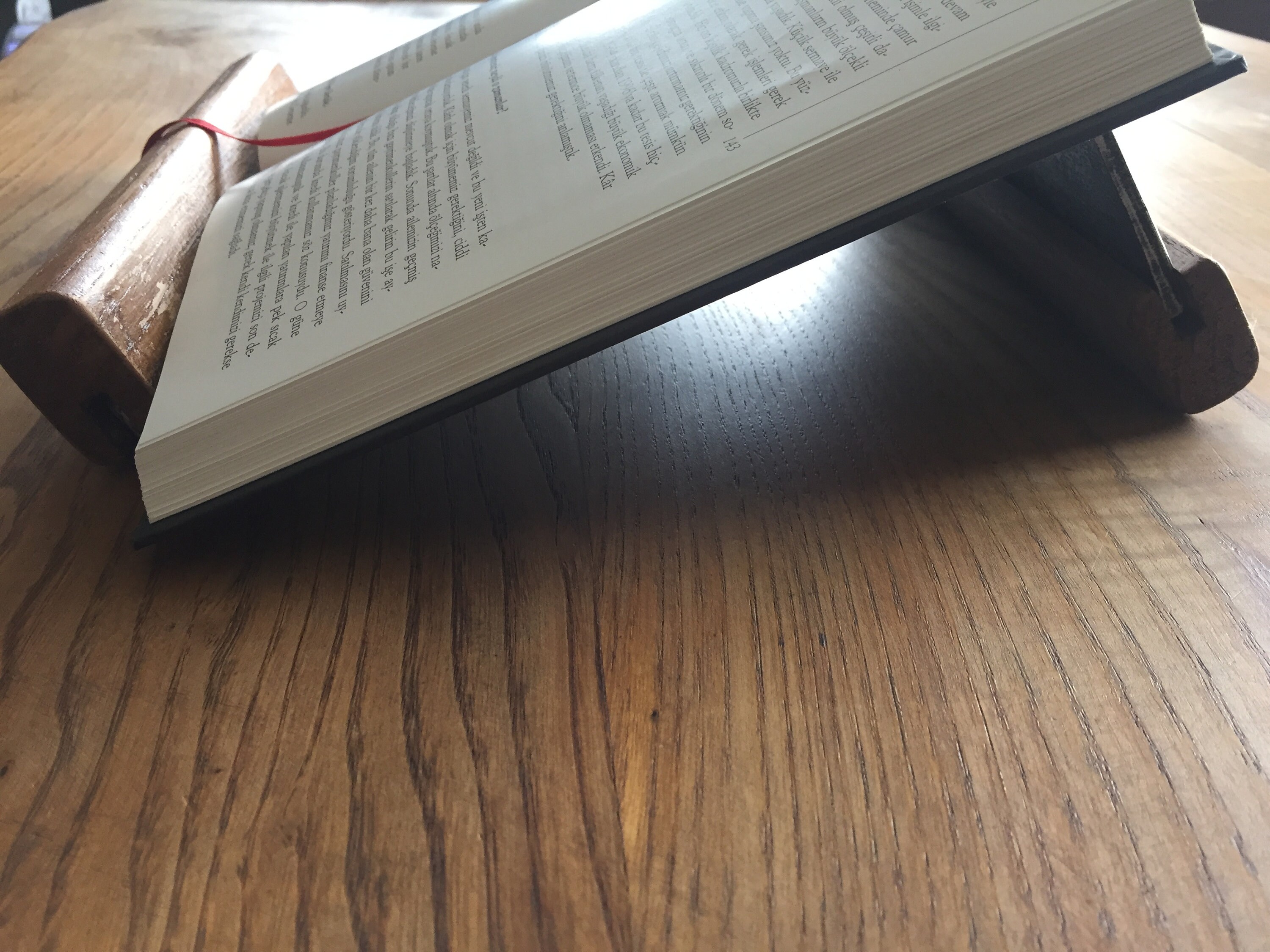 Book Stand Book Holder Home Office Accessories Cast Metal Kitchen Decor ...