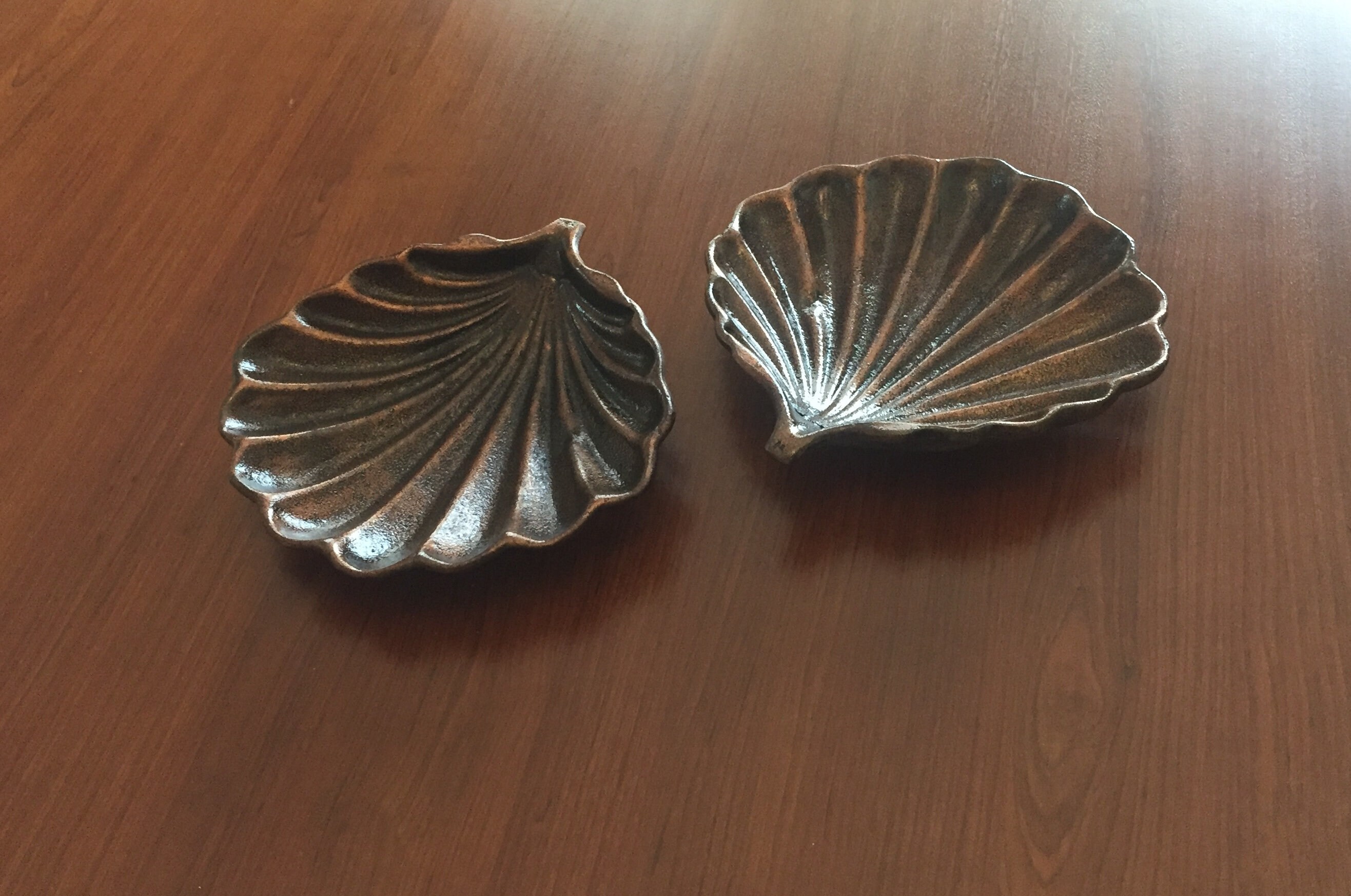 Cast Metal Oyster Shell Table Decor Sea Shell Table Decoration ...