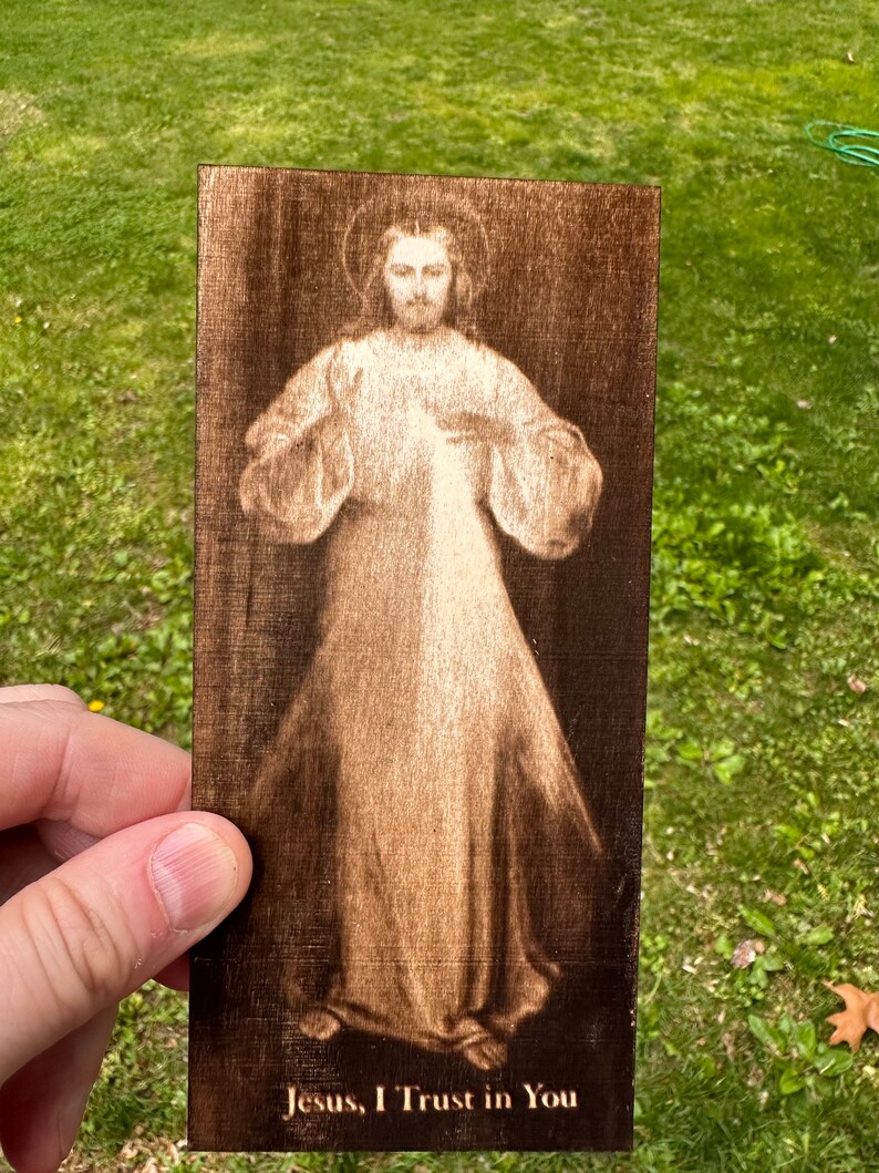 Wood Etching Divine Mercy Jesus Christ - Etsy