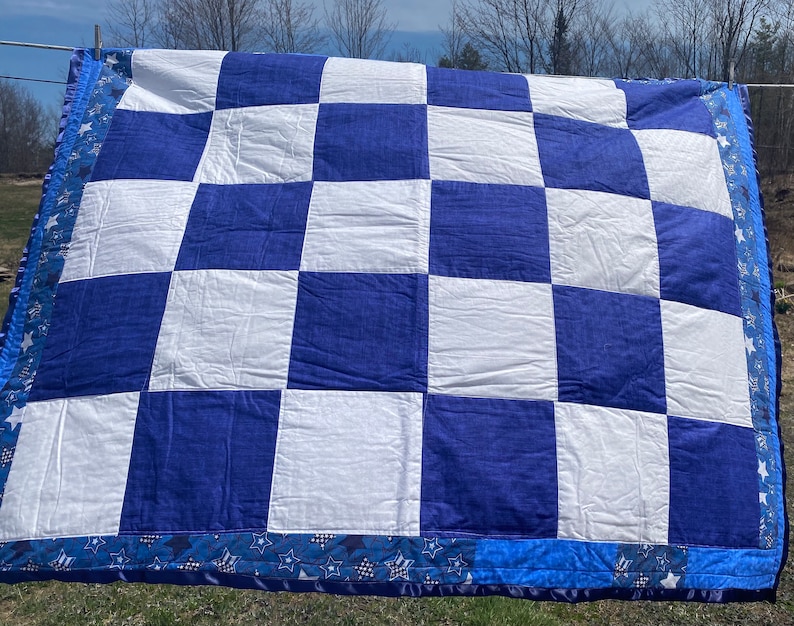 Blue and White Checkered Quilt - Etsy