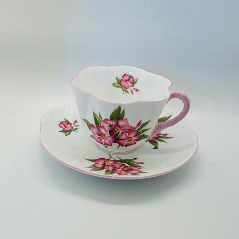 Girls With Oleander - Etsy