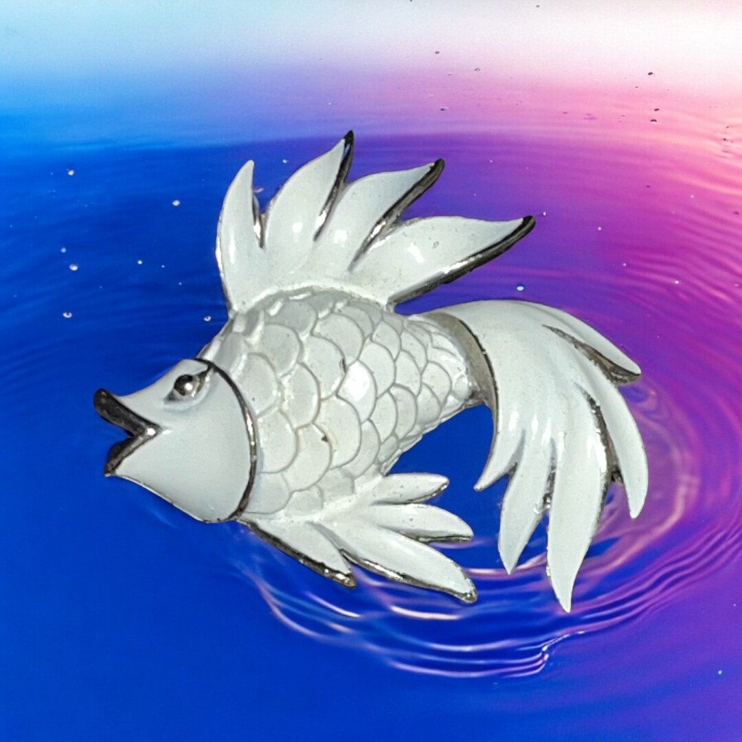 Vintage Enamel Koi Fish Pin, White Fish Pin, Gold Tone Fish Brooch - Etsy