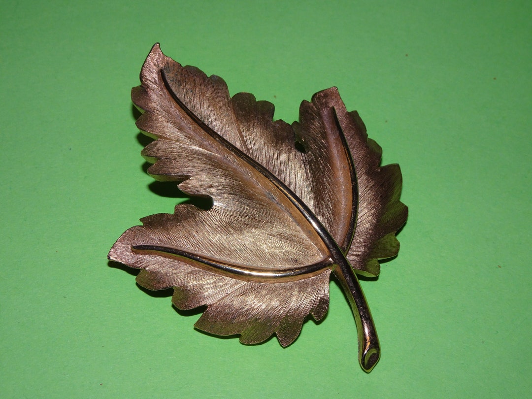 Vintage Gold Mapel Leaf Pin, Fall Leaves, Fall Jewelry, Leaves, Golden ...