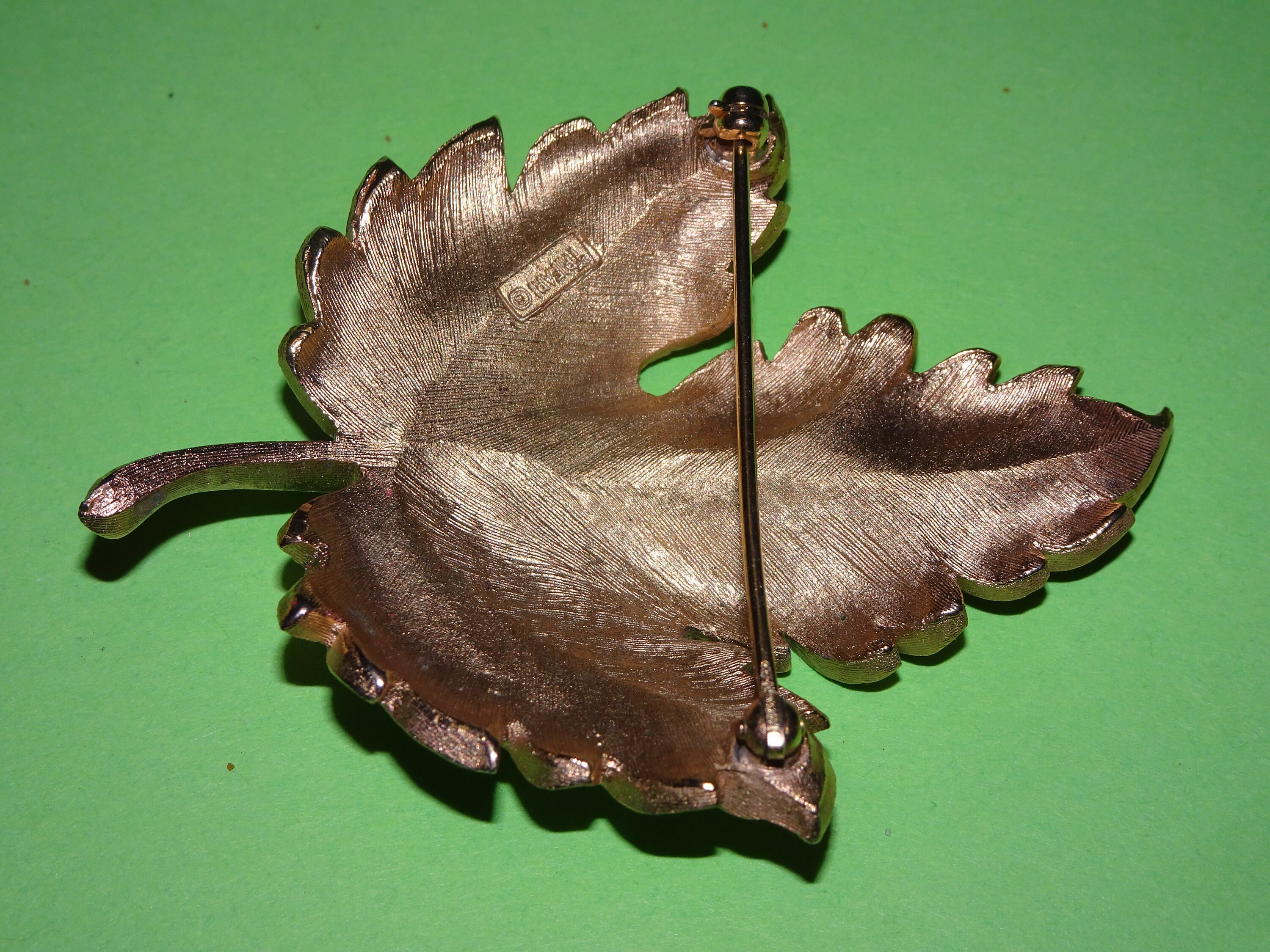 Vintage Gold Mapel Leaf Pin, Fall Leaves, Fall Jewelry, Leaves, Golden ...
