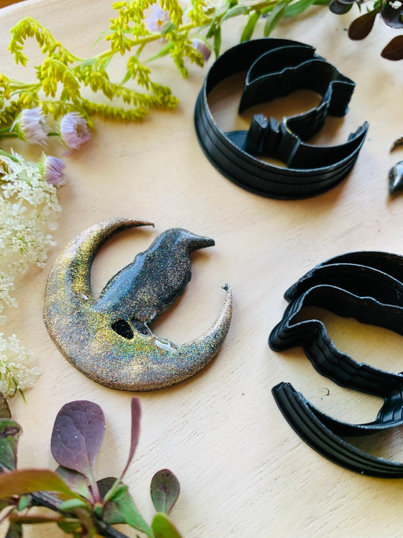 Crow Raven on Crescent Moon - Sharp Embossed Earring Clay Cutter - Etsy