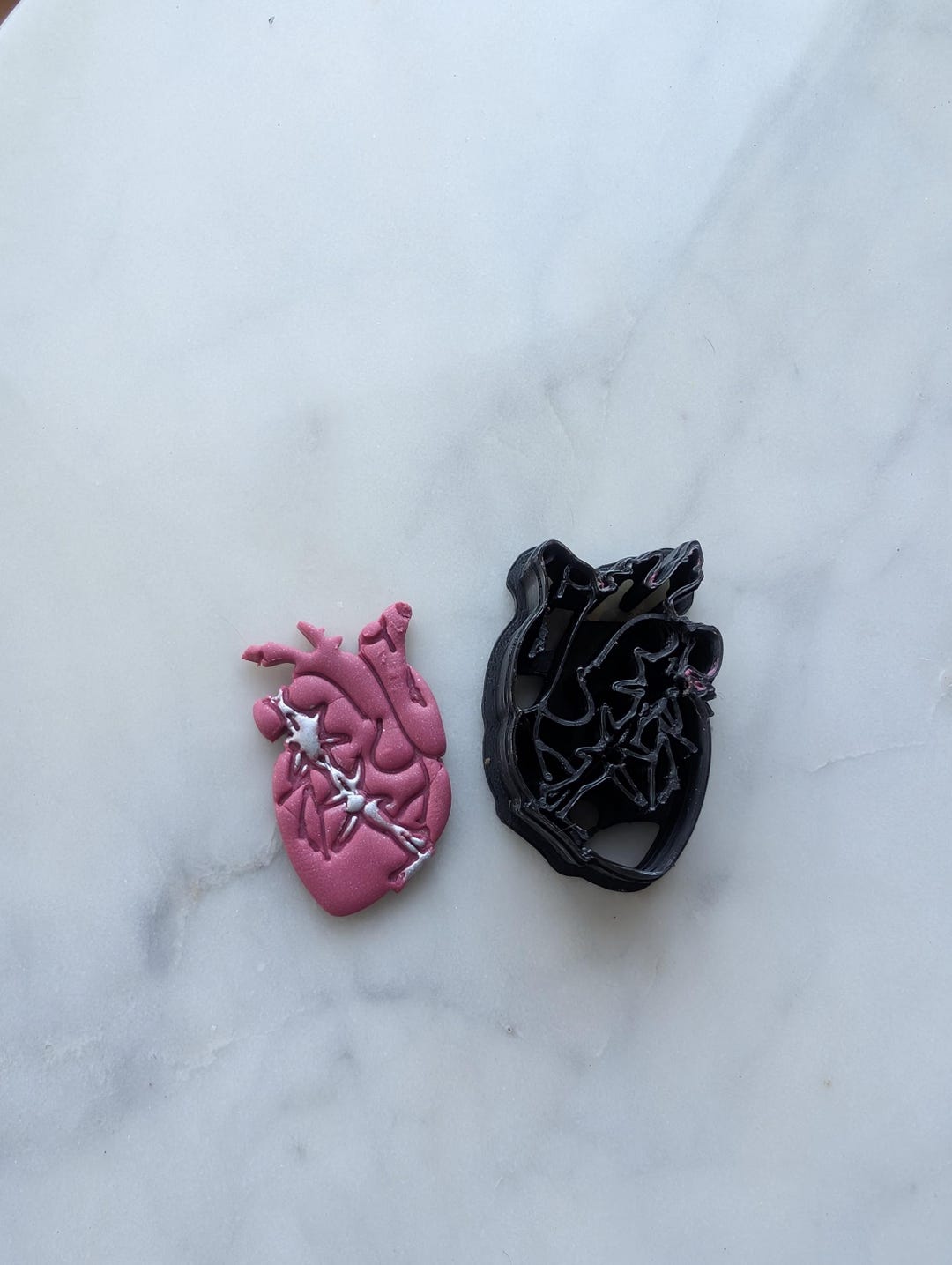 Barbed Wire Wrapped Anatomical Heart Sharp Clay Cutter - Etsy