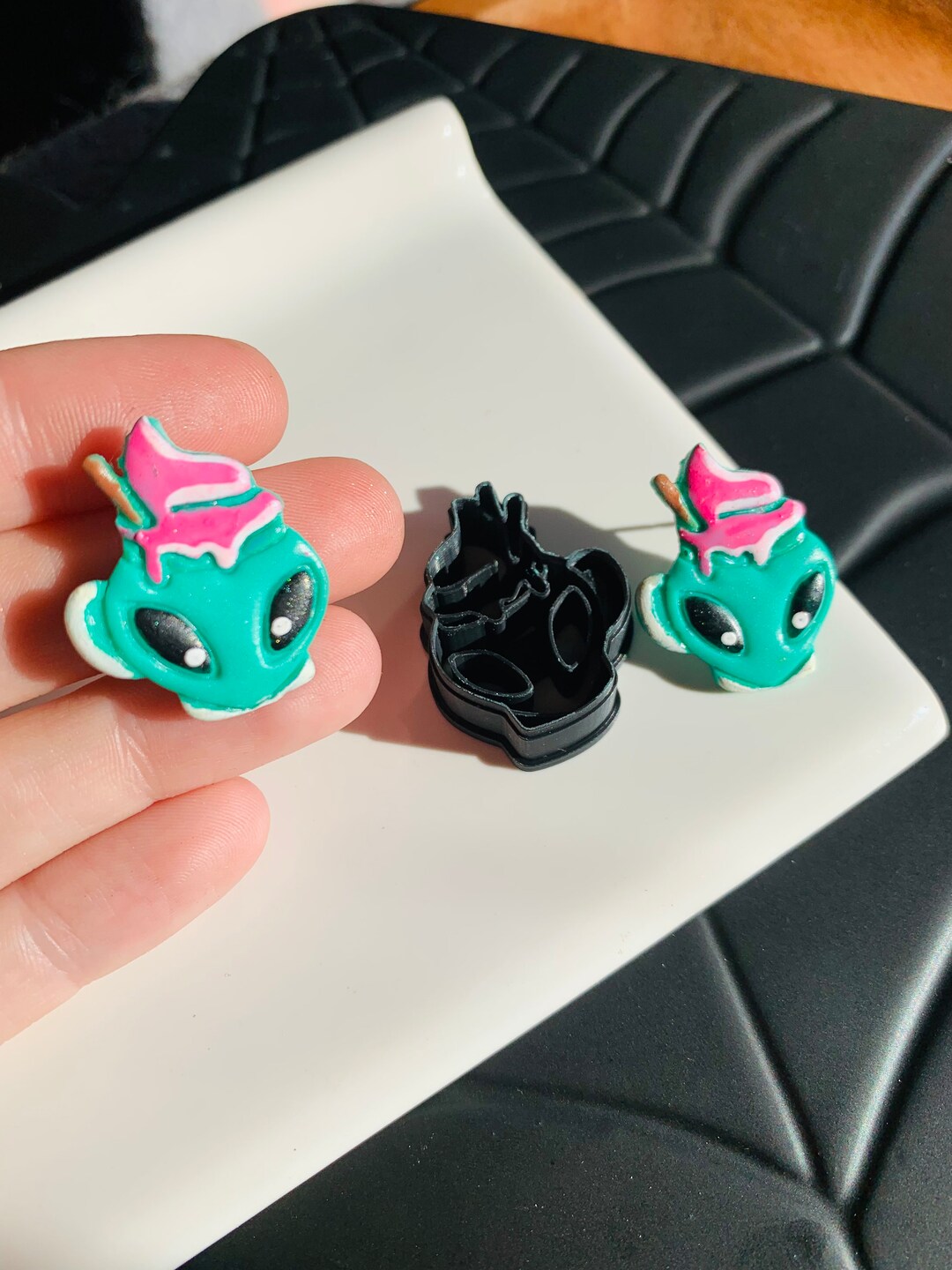 Alien Head Holiday Latte Hot Cocoa Drink Sharp Clay Cutter - Etsy