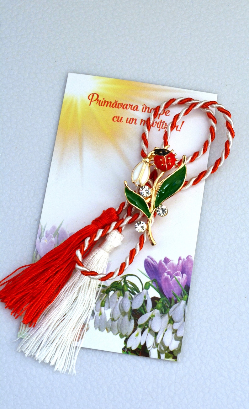 Snur Martisor Traditional. Romanian Moldavian Martisor. Martisoare Alb ...