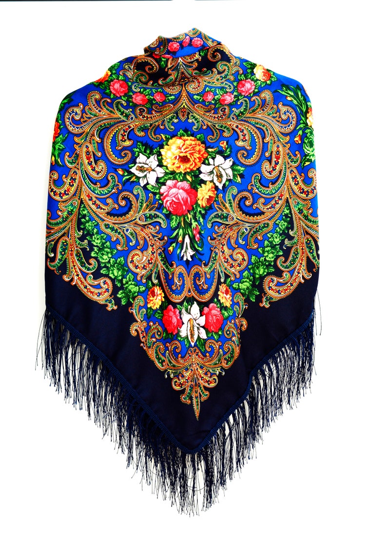Pañuelo cuadrado morado con rosas. Bufandas de mujer. Mantón de Rumania Moldavia. Bufanda de ...