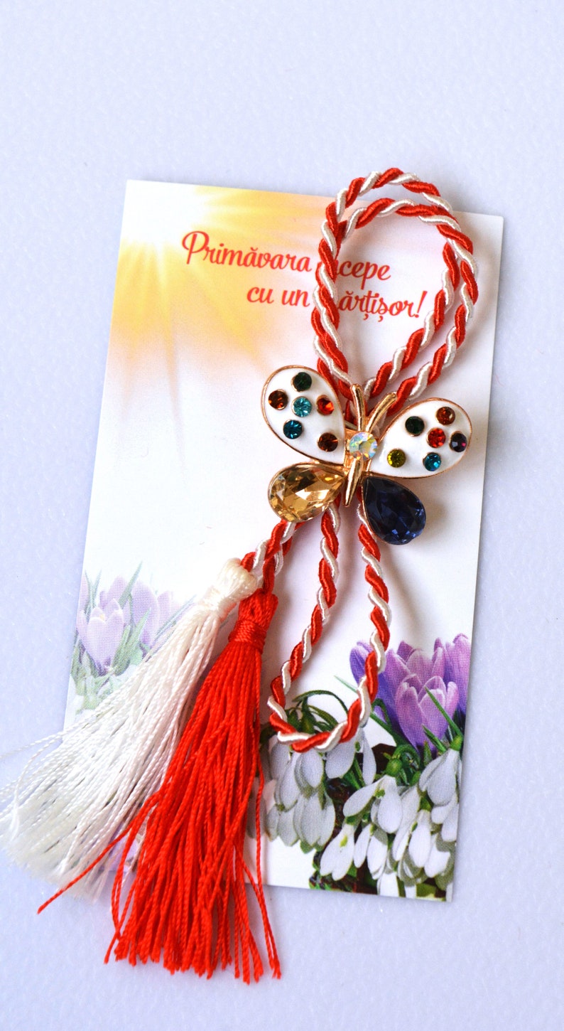 Martisor Tradicional. Martisor Moldávio Romeno. Martisoare alb cu rosu ...