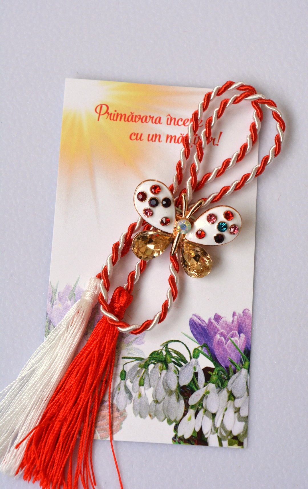 Martisoare Romênia. Martisor. Martenitsa. Martisor Romeno da Moldávia ...