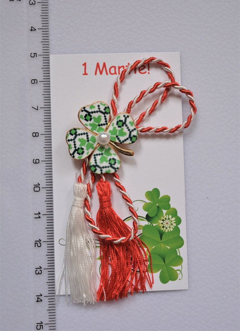 St. Patricks Day, Moldova Romania Martisor, Märzchen, Bulgaria ...