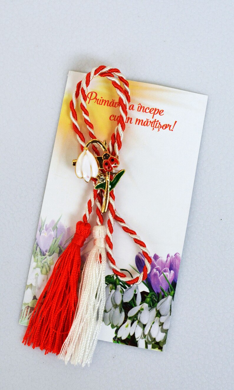 Snur Martisor Traditional. Romanian Moldavian Martisor. Martisoare Alb ...