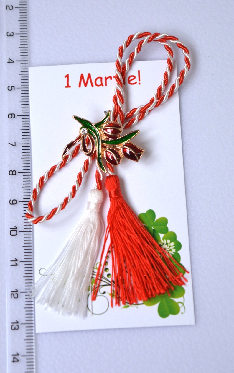 Spring Simbol Moldova Romania Martisor, Märzchen, Bulgaria Martenitsa ...