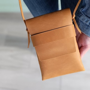 No Stitch Small Leather Bag Pattern – DIY Leather Pouch Template ...