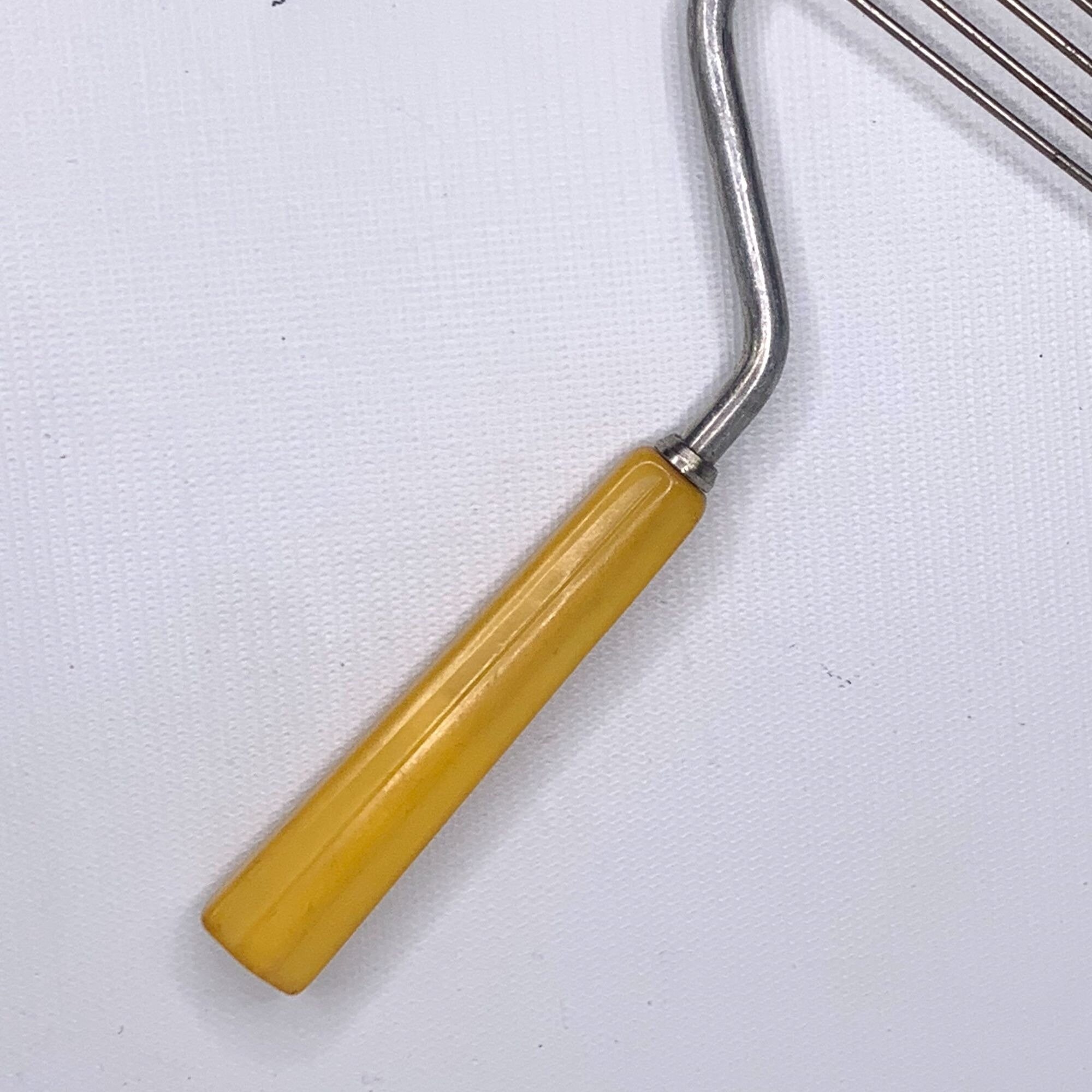 Butterscotch Bakelite Handle Angel Food Cake Cutter Breaker - Etsy