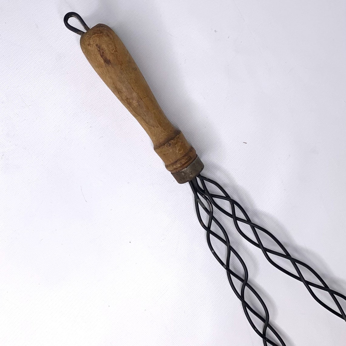 Big 32 in Teardrop Antique Rug Beater Wood Handle Twisted Wire - Etsy