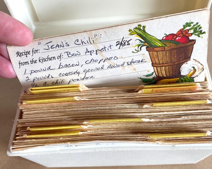 White Plastic Index Card Box Filled W Handwritten Recipe Cards Home ...