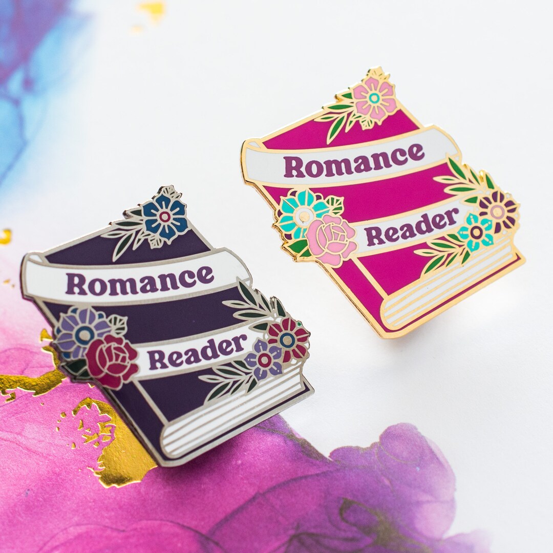 Romance Reader Pin - Book Pin - Etsy