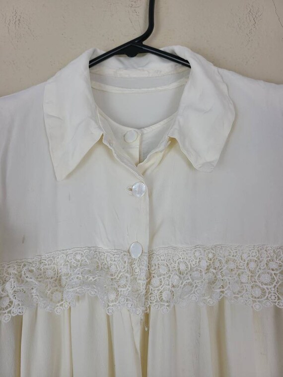 Victorian style robe and nightgown set, long, off whi… - Gem