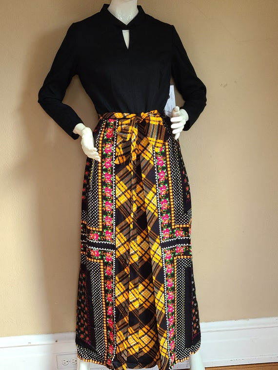 60s gown, long mod dress volup black with colorful s… - Gem