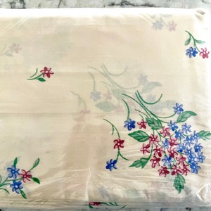New in Package Vintage Twin Sized Flat Floral Sheet in 'garden Brocade ...