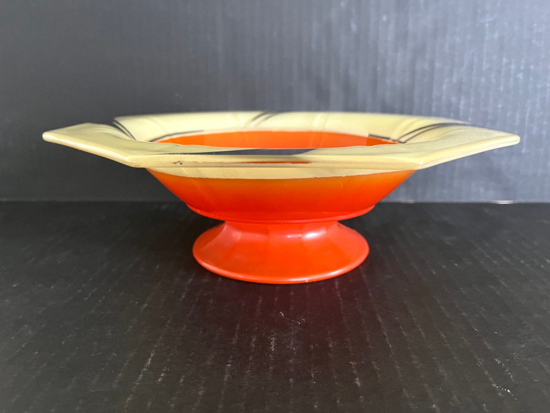 Antique Or Vintage Art Deco Glass Bowl On Pedestal With 8 Sides Silver Overlay Light Yellow