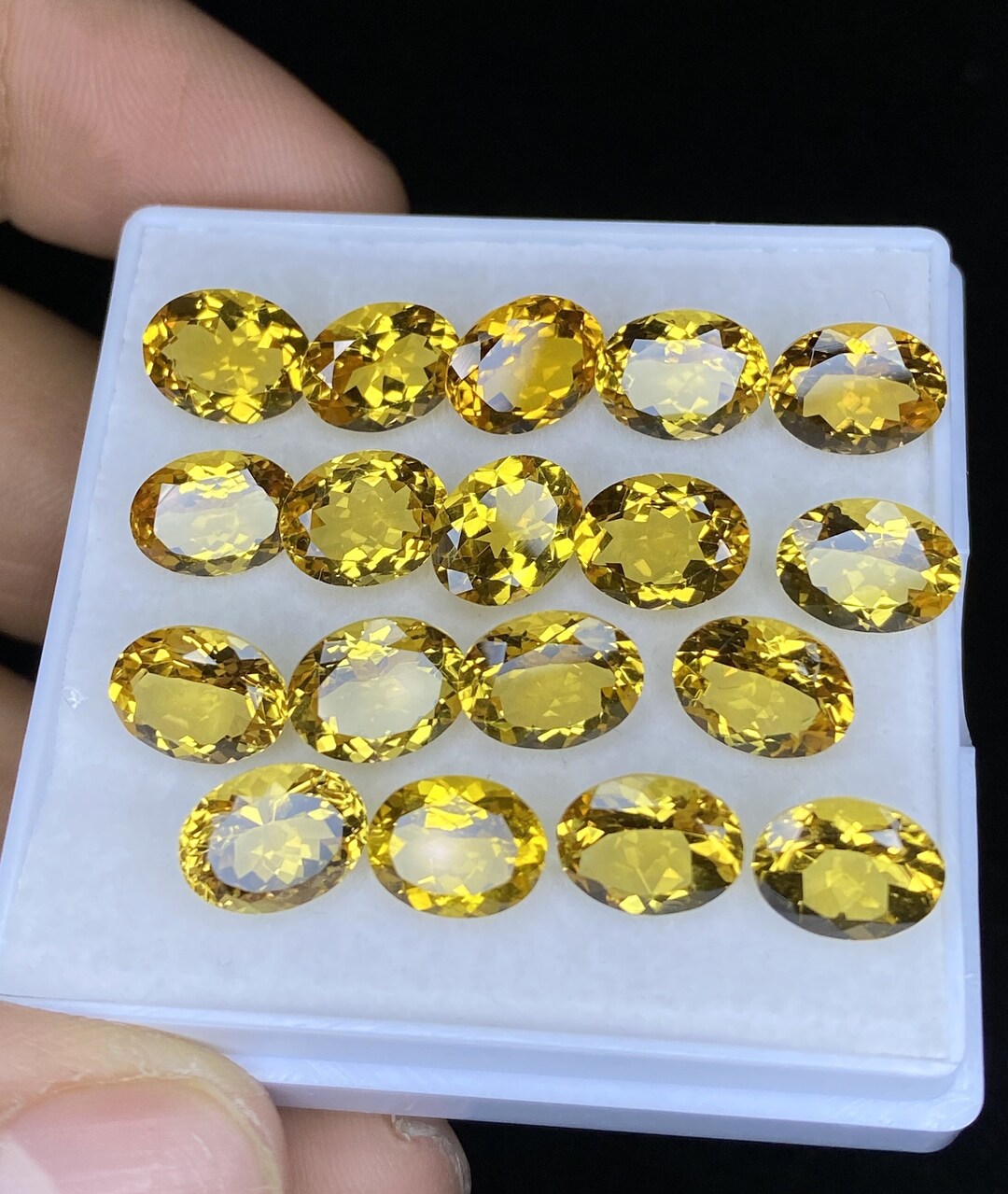 Faceted Golden Beryl Gemstone: 7x9mm Oval Heliodor - Etsy