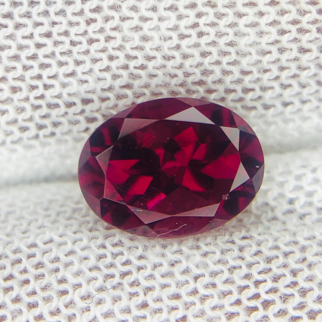 Natural Garnet Gemstone: Faceted Oval, 6x8x5 Mm, Jewelry Making - Etsy