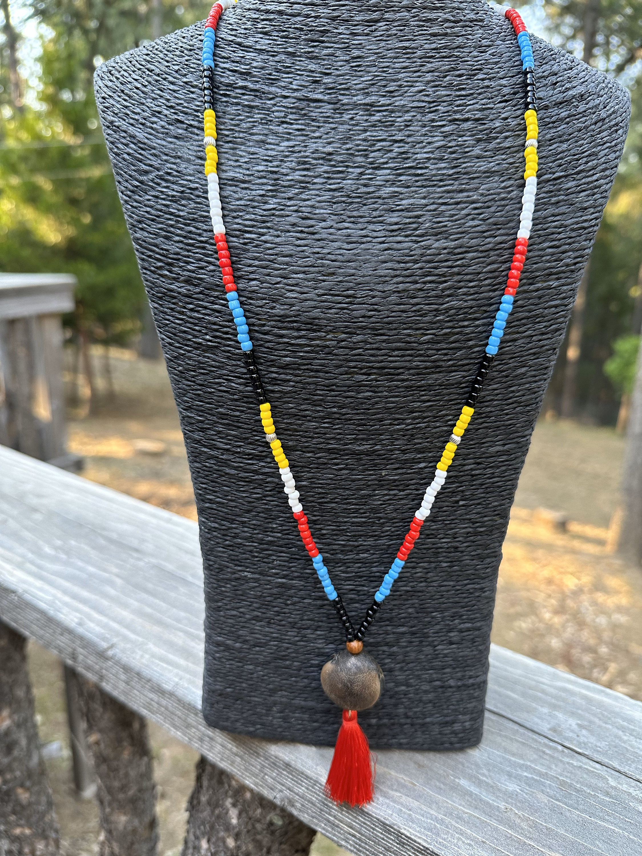 Continuous Circle of Colors of the Yaqui Flag Beaded Ojo De Venado ...