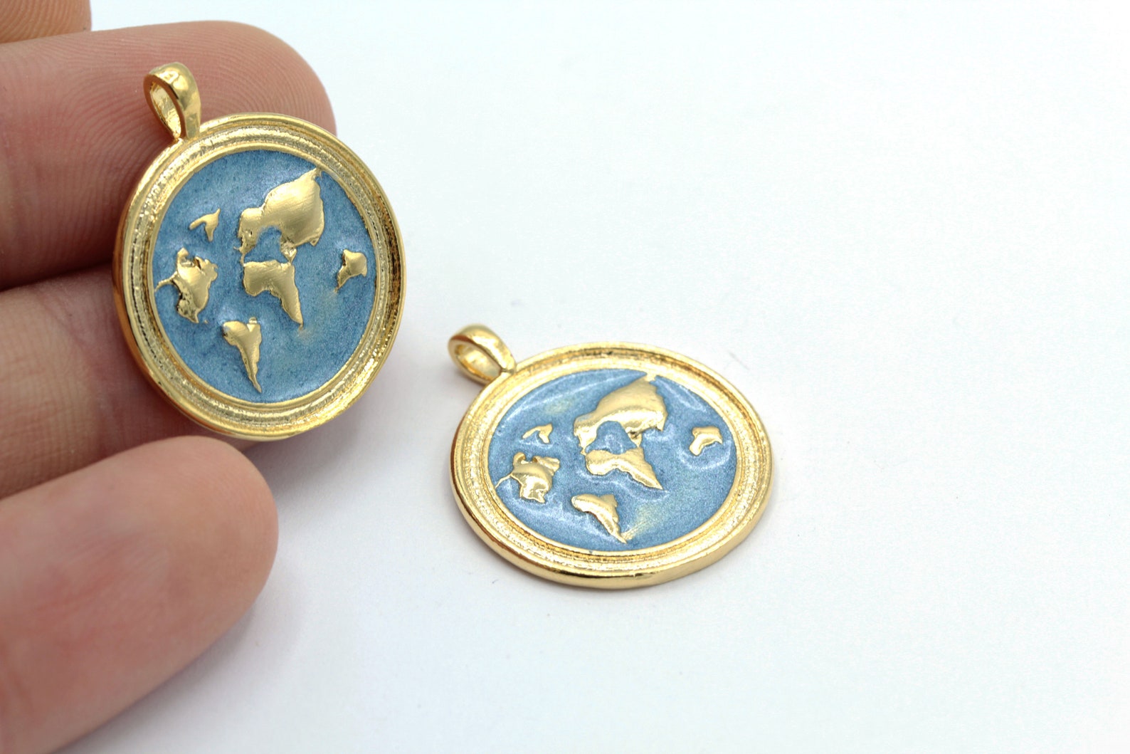 22x27mm 24 K Shiny Gold Plated World Map Pendant, Earth Pendant, World ...