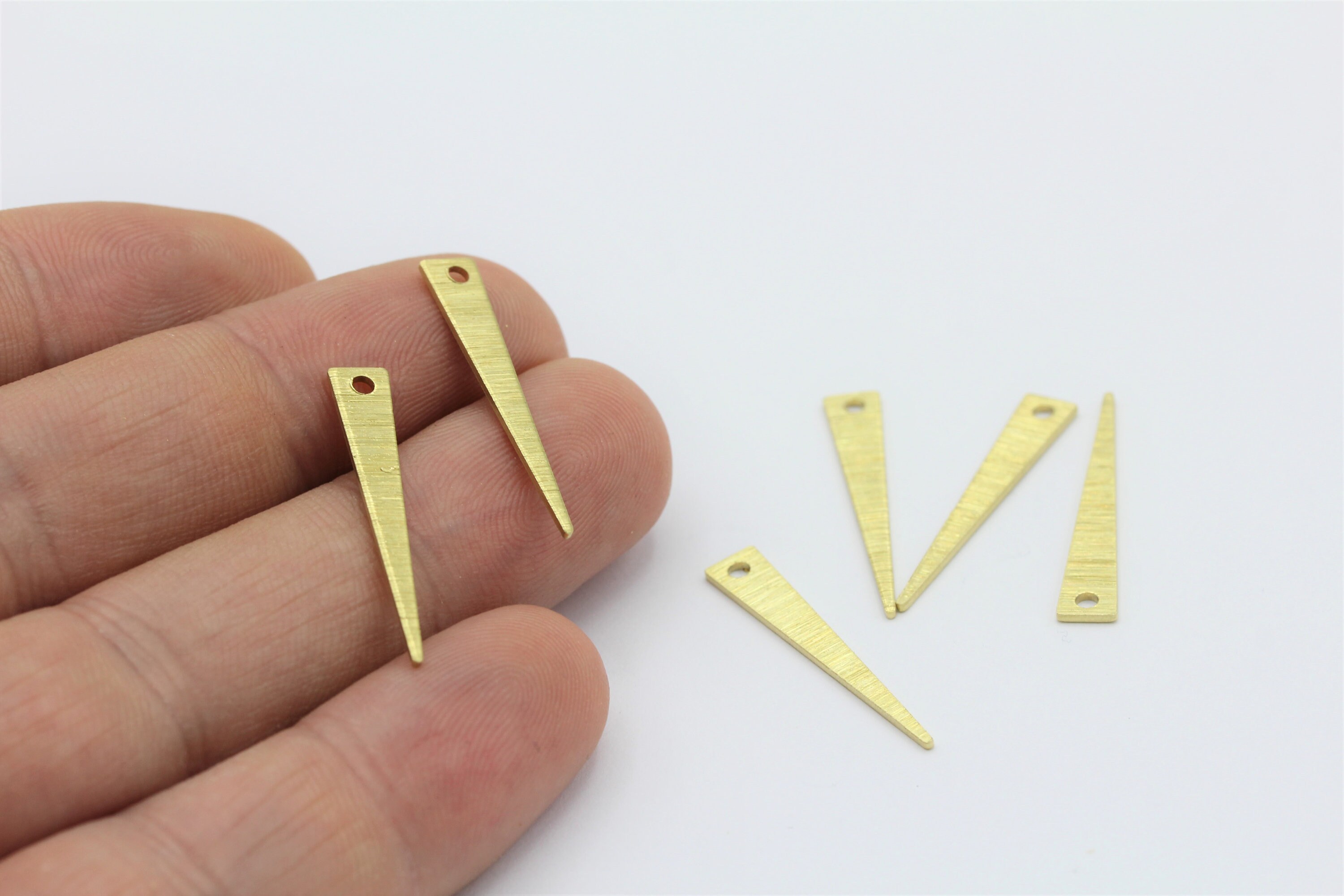 4,5x26mm Raw Brass Textured Triangle Blanks, Triangle Charms, Triangle ...