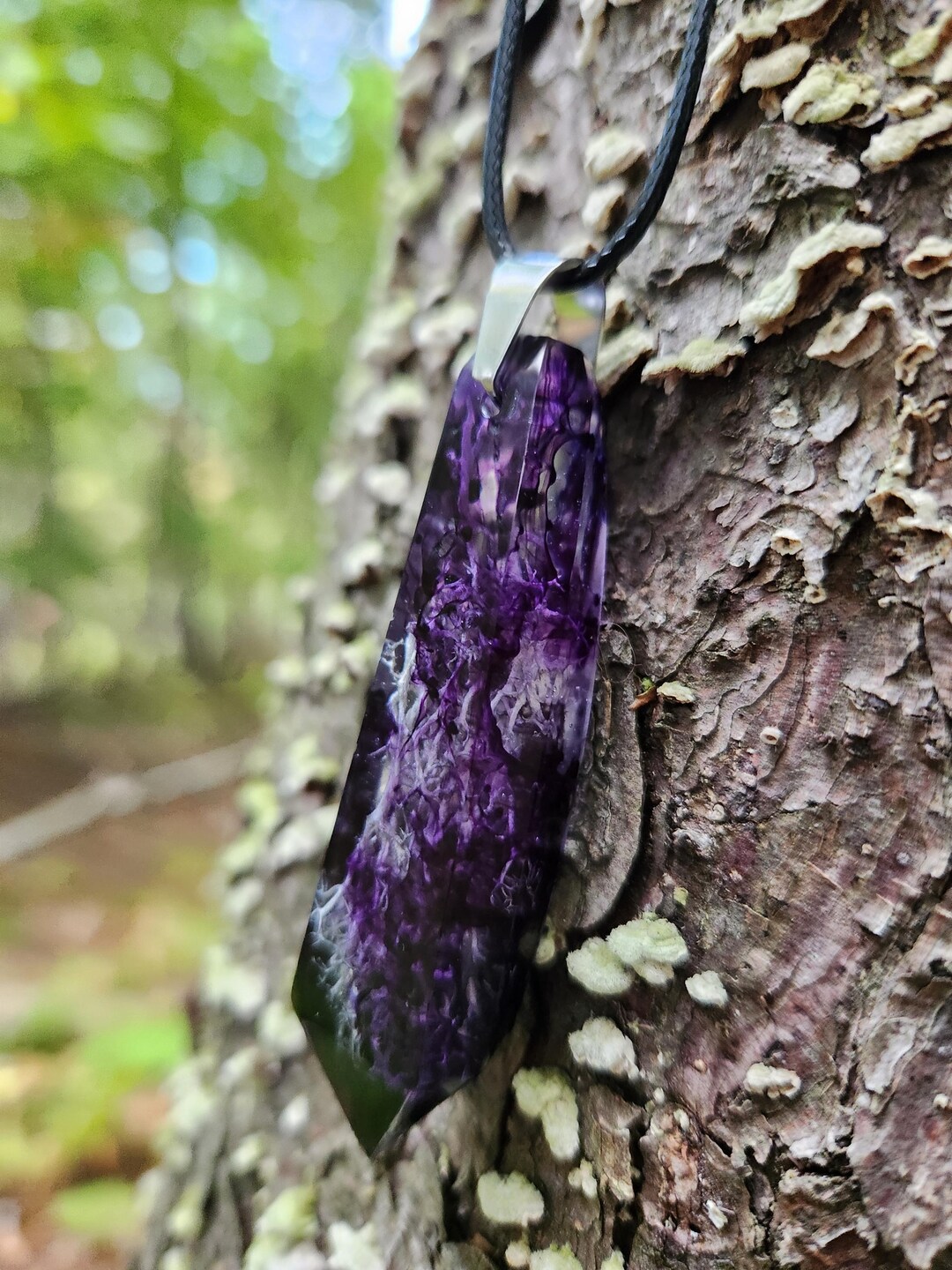 Corrupt Alchemy – Enchanted Crystal Pendant With White Moss & Dark ...