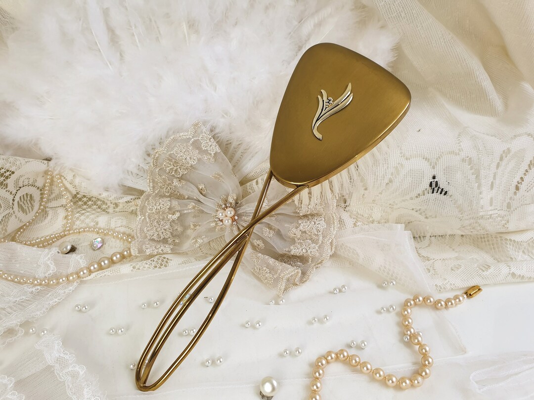 Vintage 1950s Hairbrush Retro Vintage Beauty Pin up Decor - Etsy