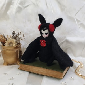 Mothman Cryptid Art Doll Sculpture Needle Felted Creature Art - Etsy