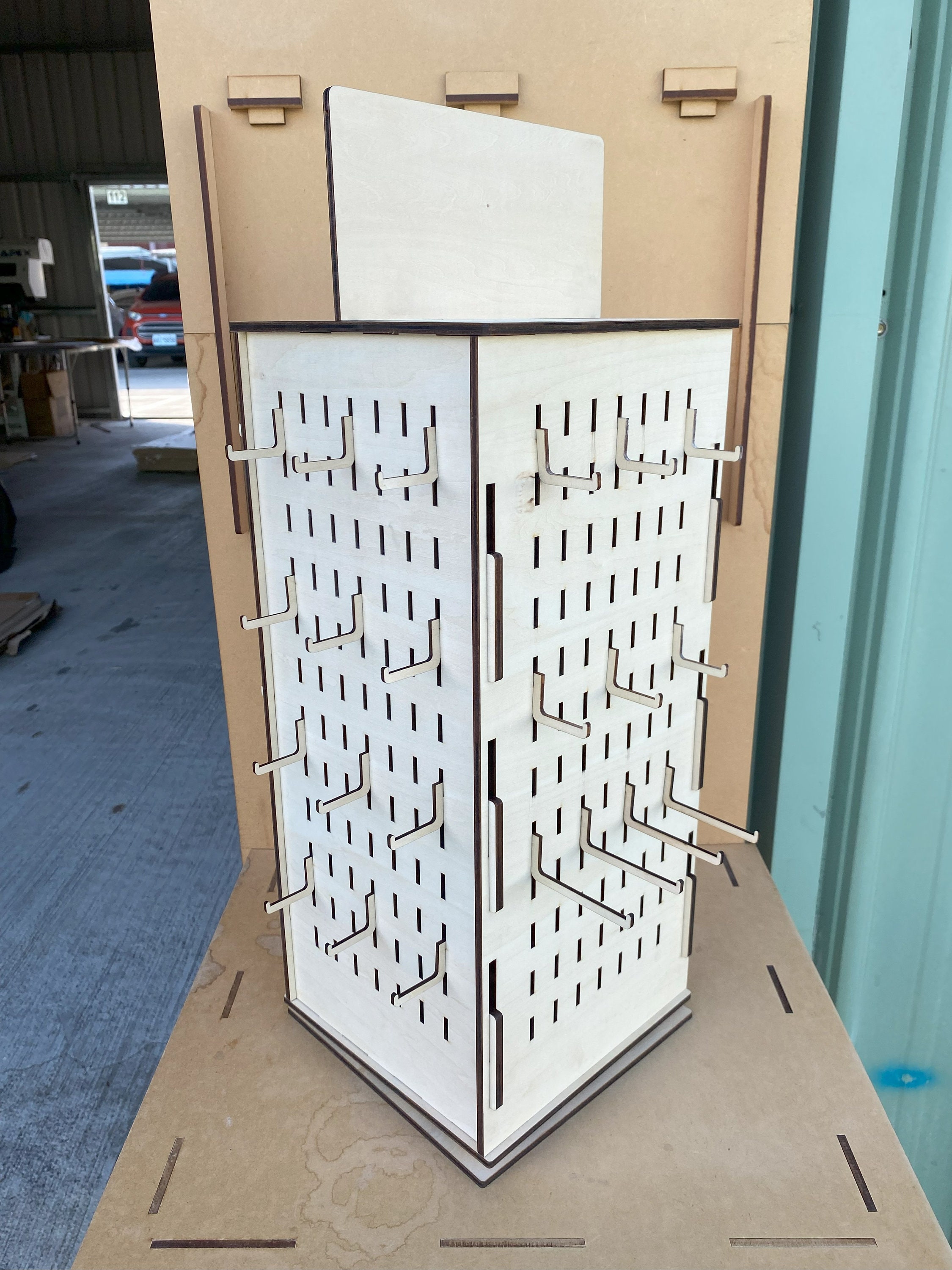 4 Side Pegboard Style Disassemble Rotating Display, Spinning Display ...