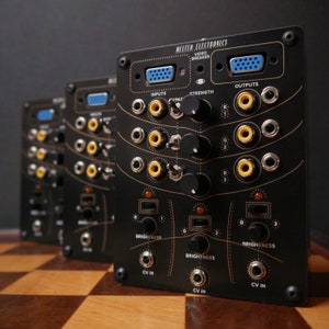 HD Analog Glitch Device - Video Breaker - Etsy