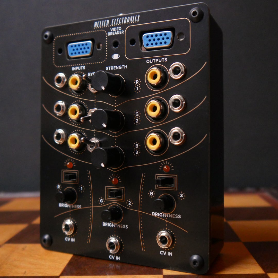 HD Analog Glitch Device - Video Breaker - Etsy