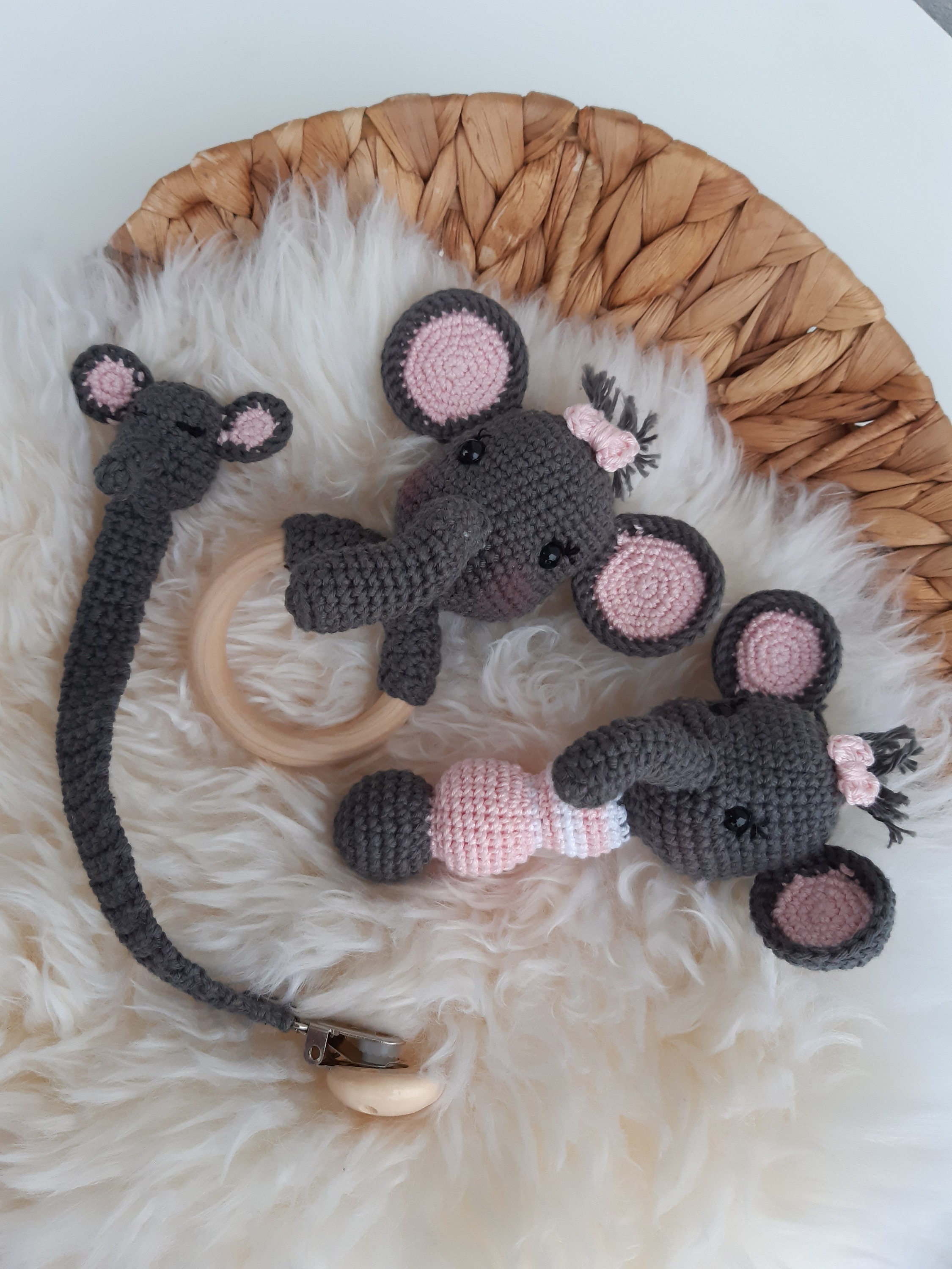 Erin the Elephant Teether on Wooden Ring Pattern Pdf File by ...
