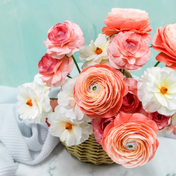 Peach Ranunculus Bouquet