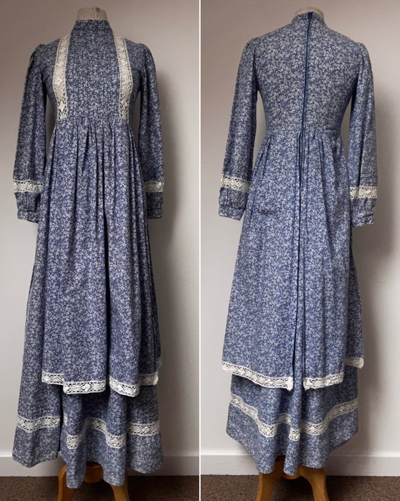 1970s LAURA ASHLEY Apron Dress, Dyers and Printers Ma… - Gem