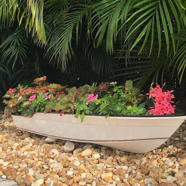 Boat Planter - Etsy