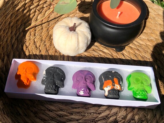 Spooky Skull Crayons Halloween Party Favors Halloween Party - Etsy