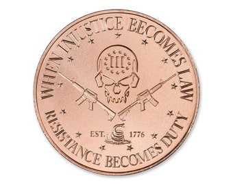 Skull medallion | Etsy