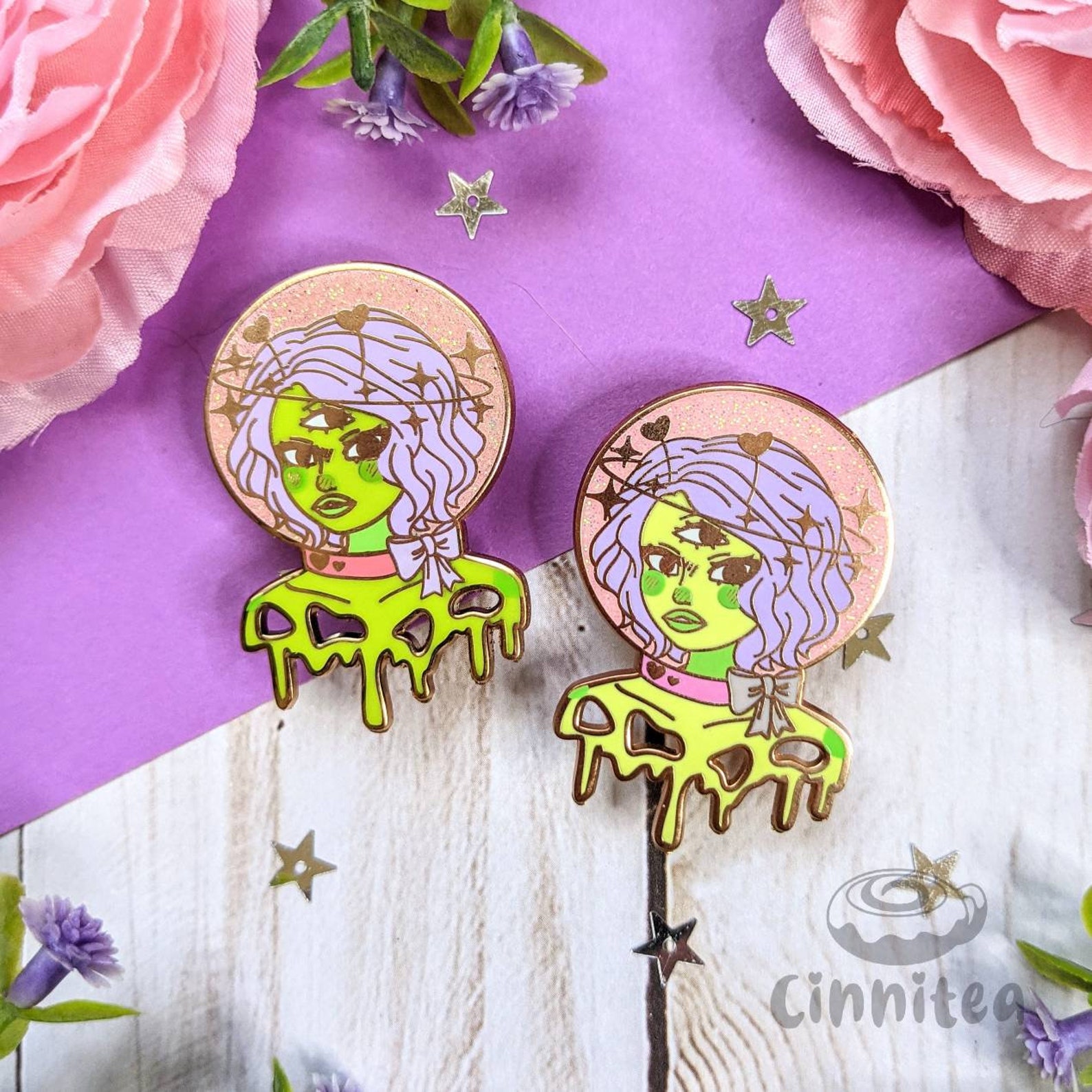 Dripping Alien Enamel Pin // Glitter Cute Kawaii Space - Etsy